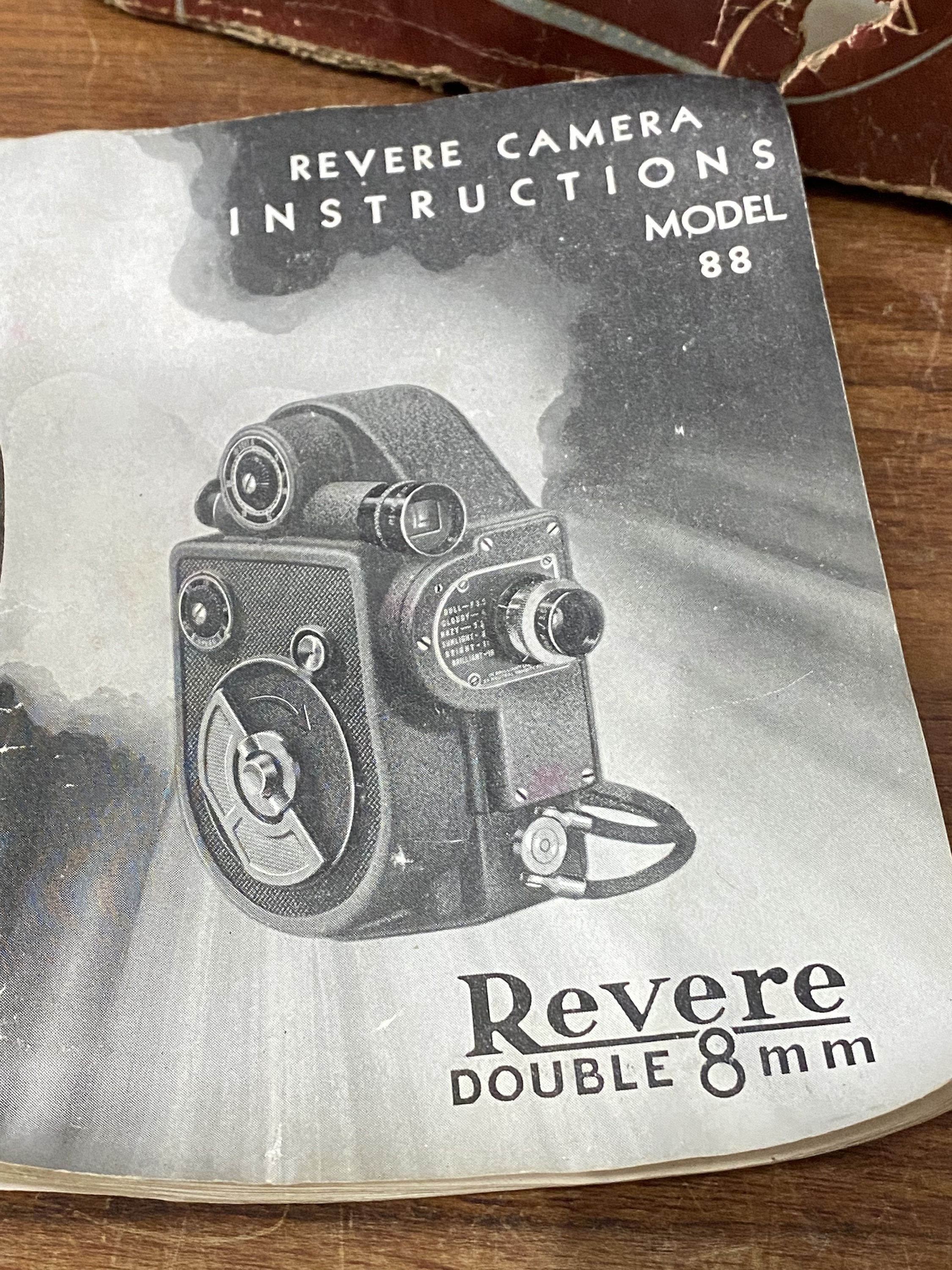 Vintage 1948 Revere Double 8 Film Camera in Orgional Box | Etsy