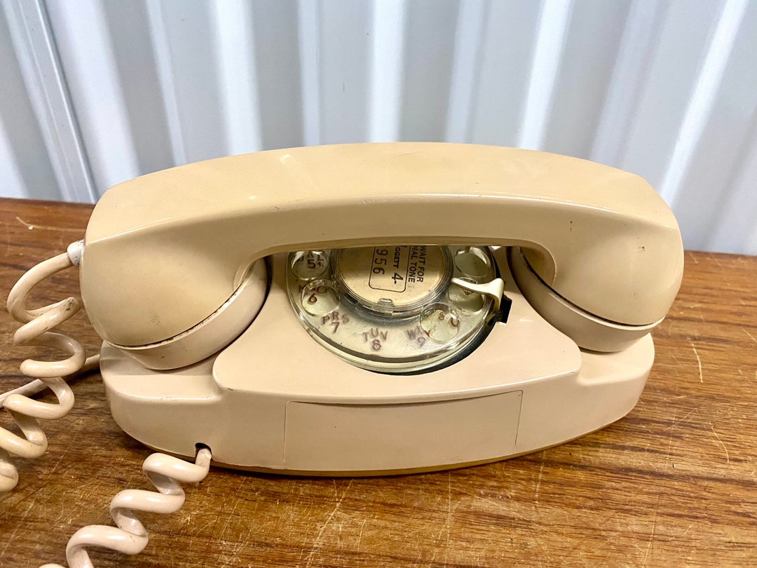 Vintage 1960s Rotary Dial Princess Phone Beige - Etsy
