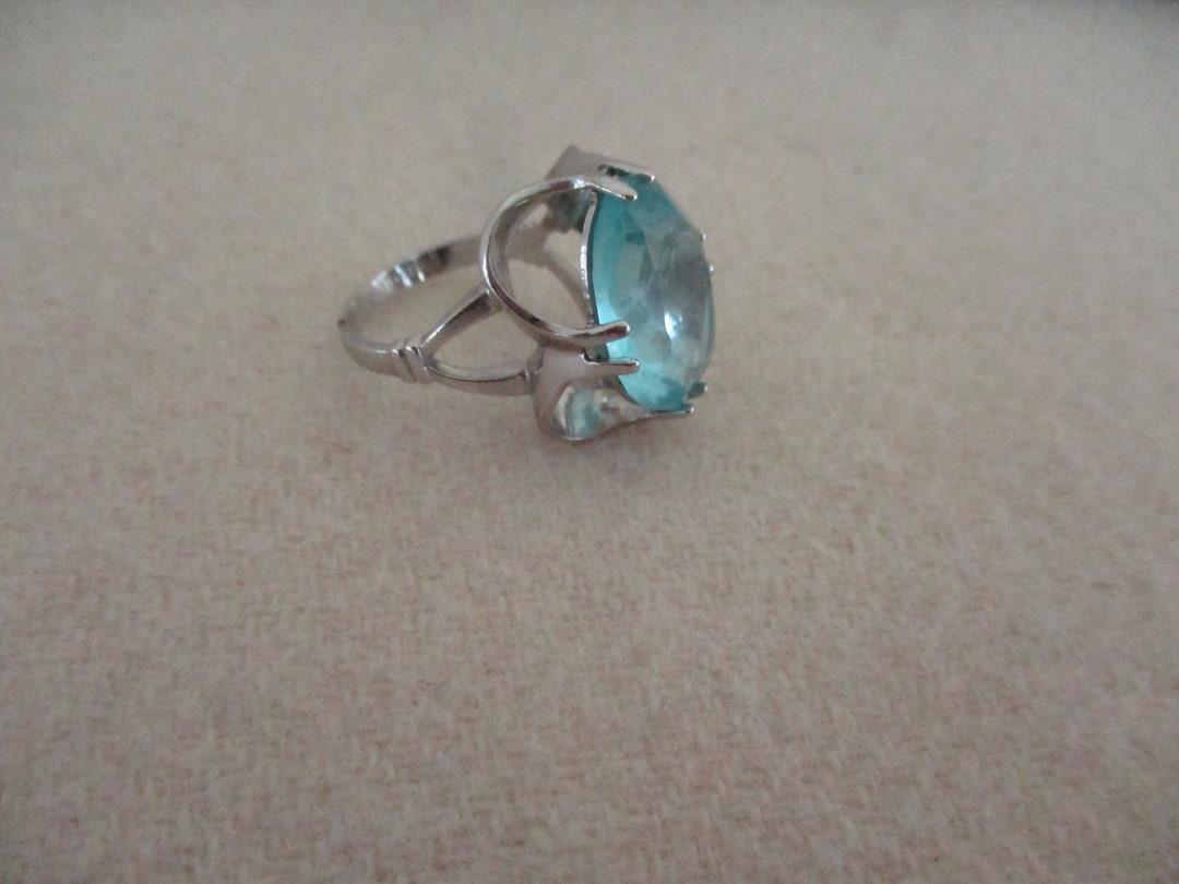 18kt Gold HGE Aqua Blue Stone Ring, Women's - Etsy