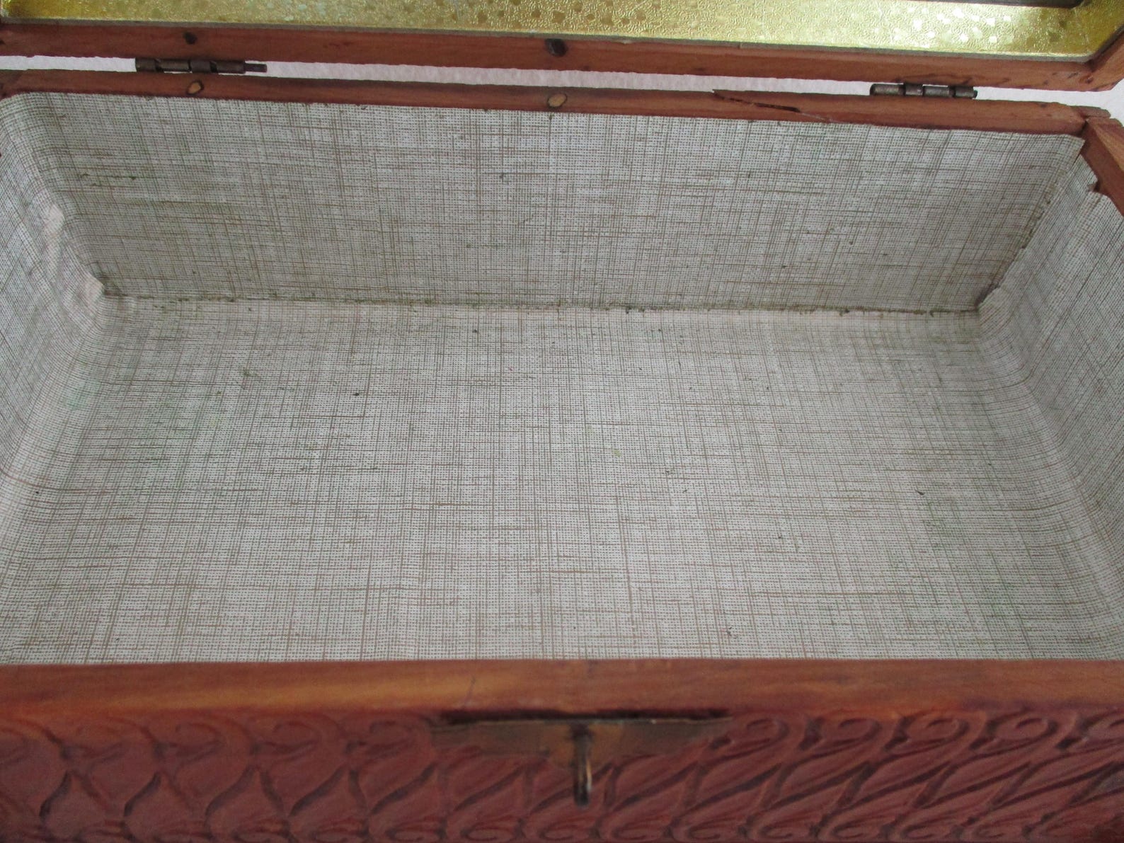 OLD ANTIQUE, Jewelry Box, Wooden, With Picture on Top - Etsy