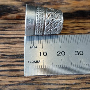 Vintage Charles Horner Dorcas Thimble Size 6 - Etsy