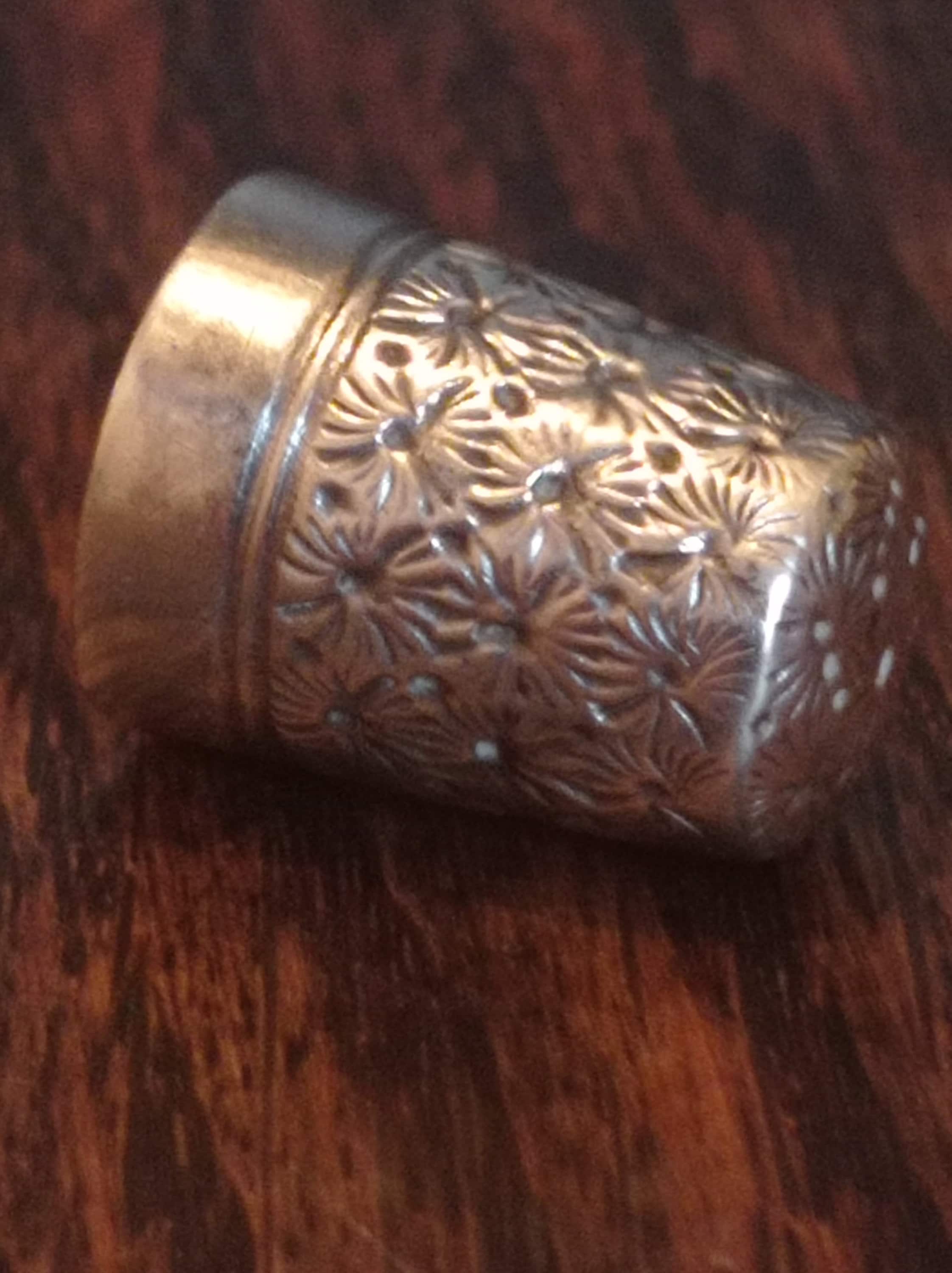 Vintage Charles Horner Dorcas Thimble Size 9 - Etsy