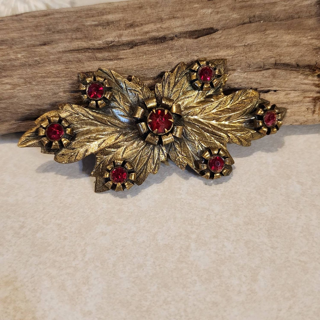 Vintage Metal Style Brooch / Pin - Gold Tone - Ruby Red Stones - Etsy