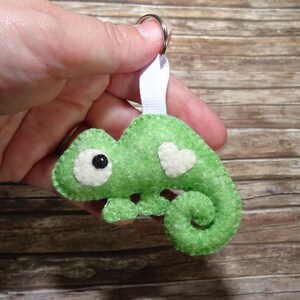 Wool Felt Chameleon Keychain Chameleon Keychain Keyring Key - Etsy