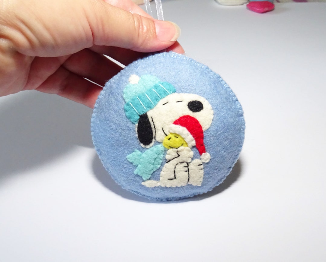 Snoopy Christmas WOOL Felt, Snoopy and Woodstock, Holiday Decoration ...