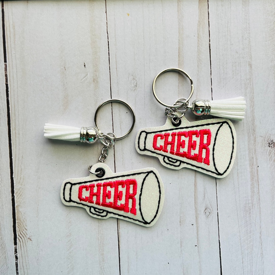 Cheerleader Keychain, Cheer Keychain, Megaphone Keyring, for Cheer Bag ...