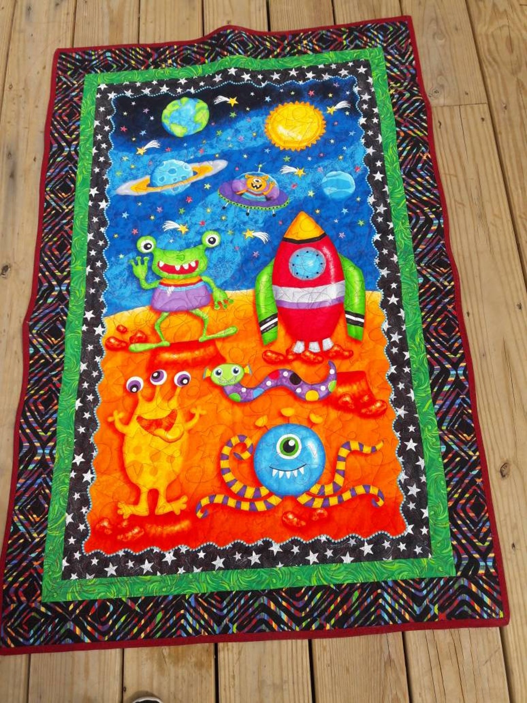 Gender Neutral Baby / Toddler Quilt, Outerspace/alien Theme - Etsy