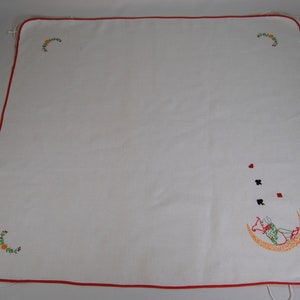 Vintage Hand Embroidered Linen Bridge Cloth - Etsy