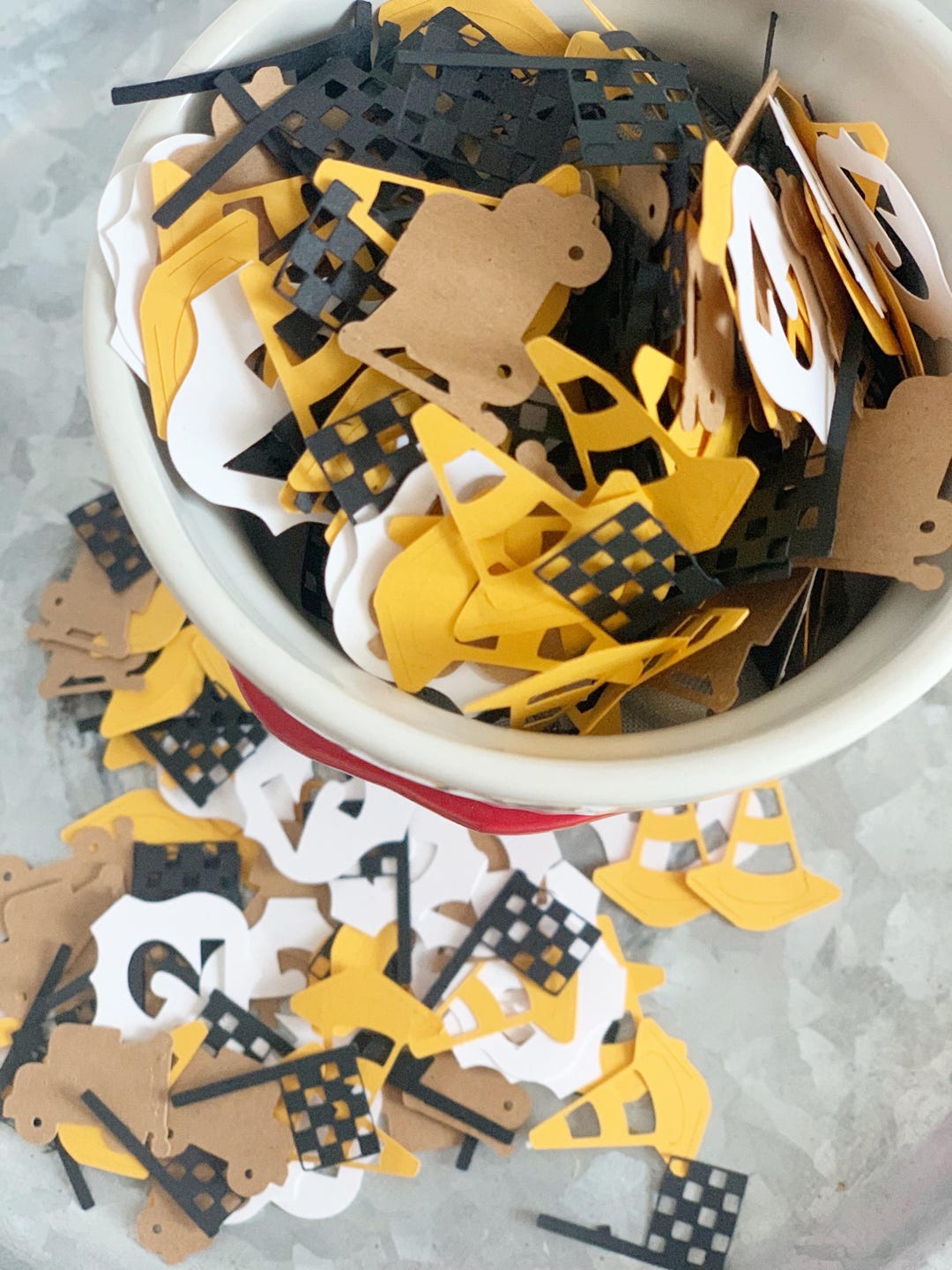 Disney/pixar Cars Confetti//custom Age/ Mater - Etsy