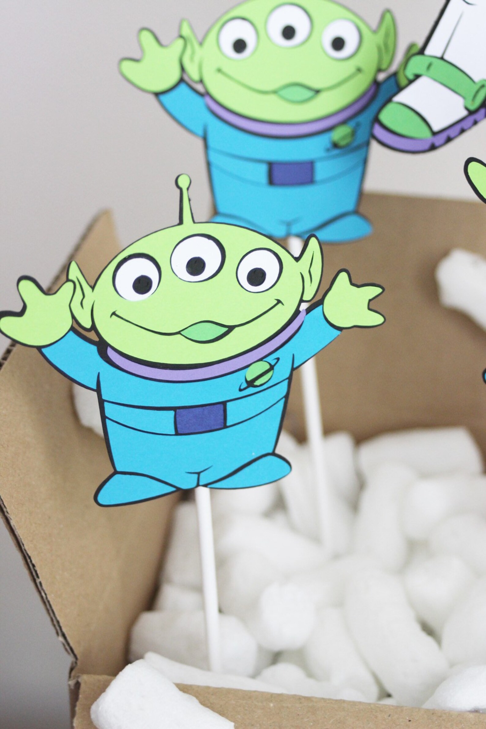 Toy Story Centerpiece//buzz Lightyear// Green Alien//custom - Etsy