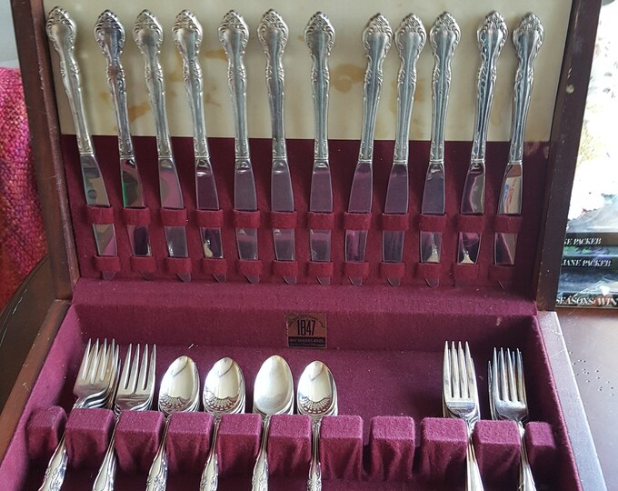 Service for 12 Oneida Community Affection 59 Piece Silverplate Flatware ...