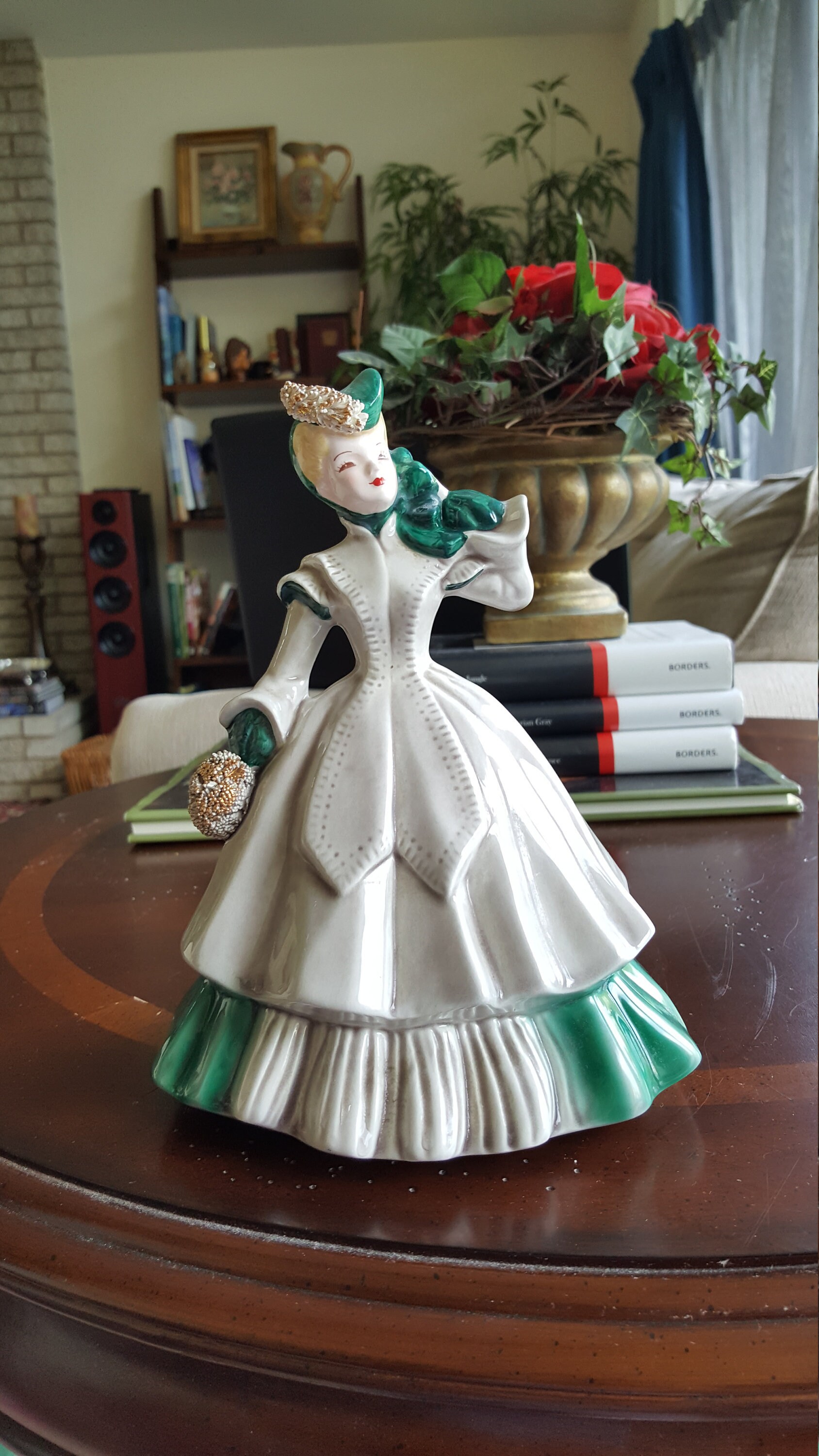 Matilda Figurine de Florence Ceramics Pasadena California finamente ...