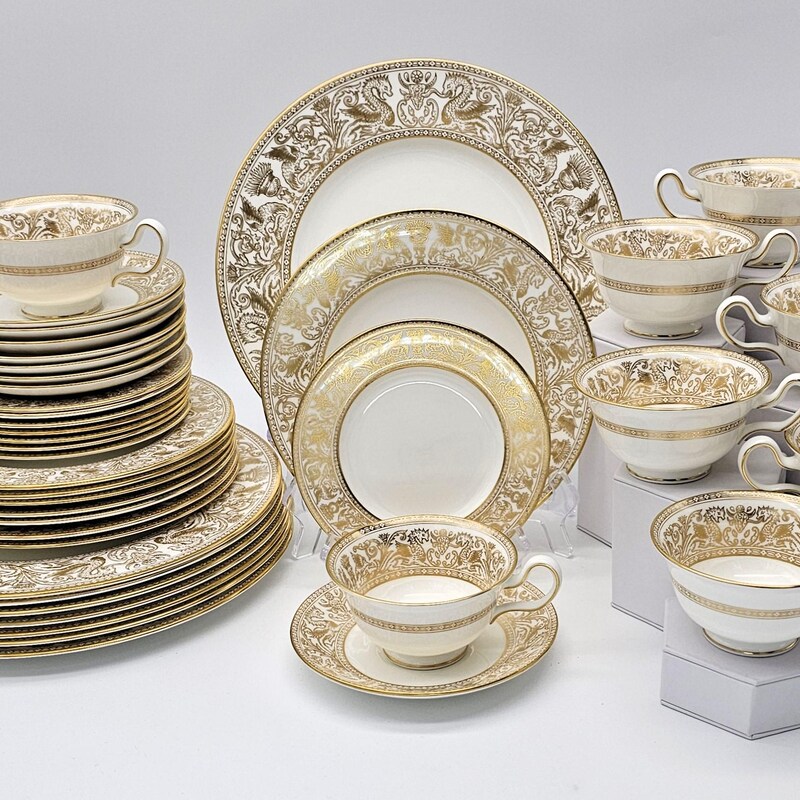 Gold Dinnerware Set - Etsy