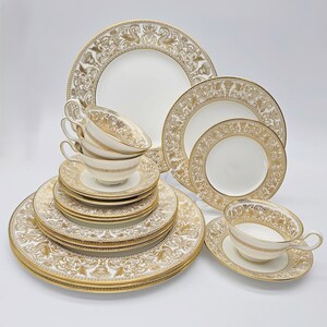 Vintage Wedgwood Florentine Gold Dragon Dinnerware Set Fine Bone China ...