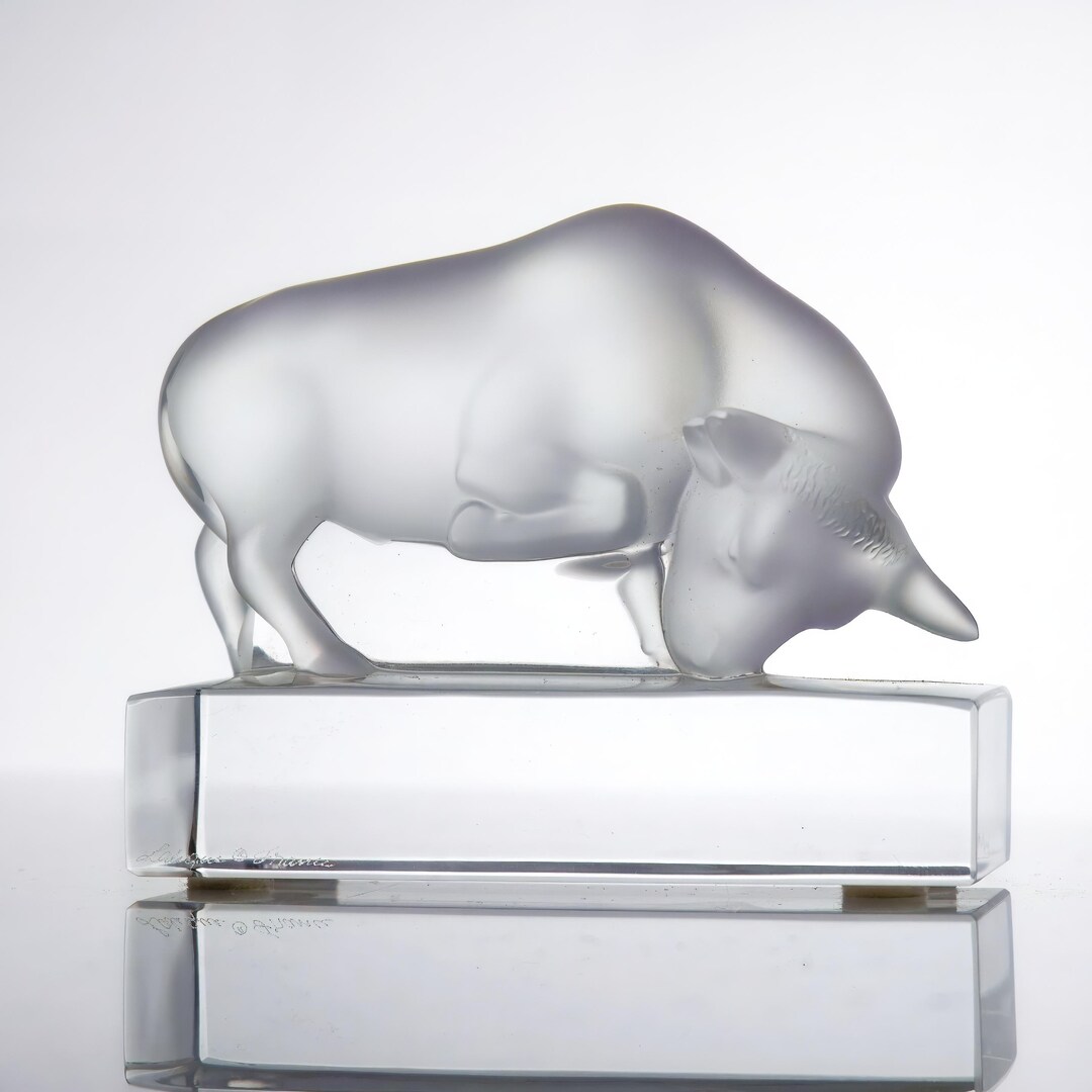 Lalique Crystal Bull Sculpture - French Art Glass Taurus Paperweight ...