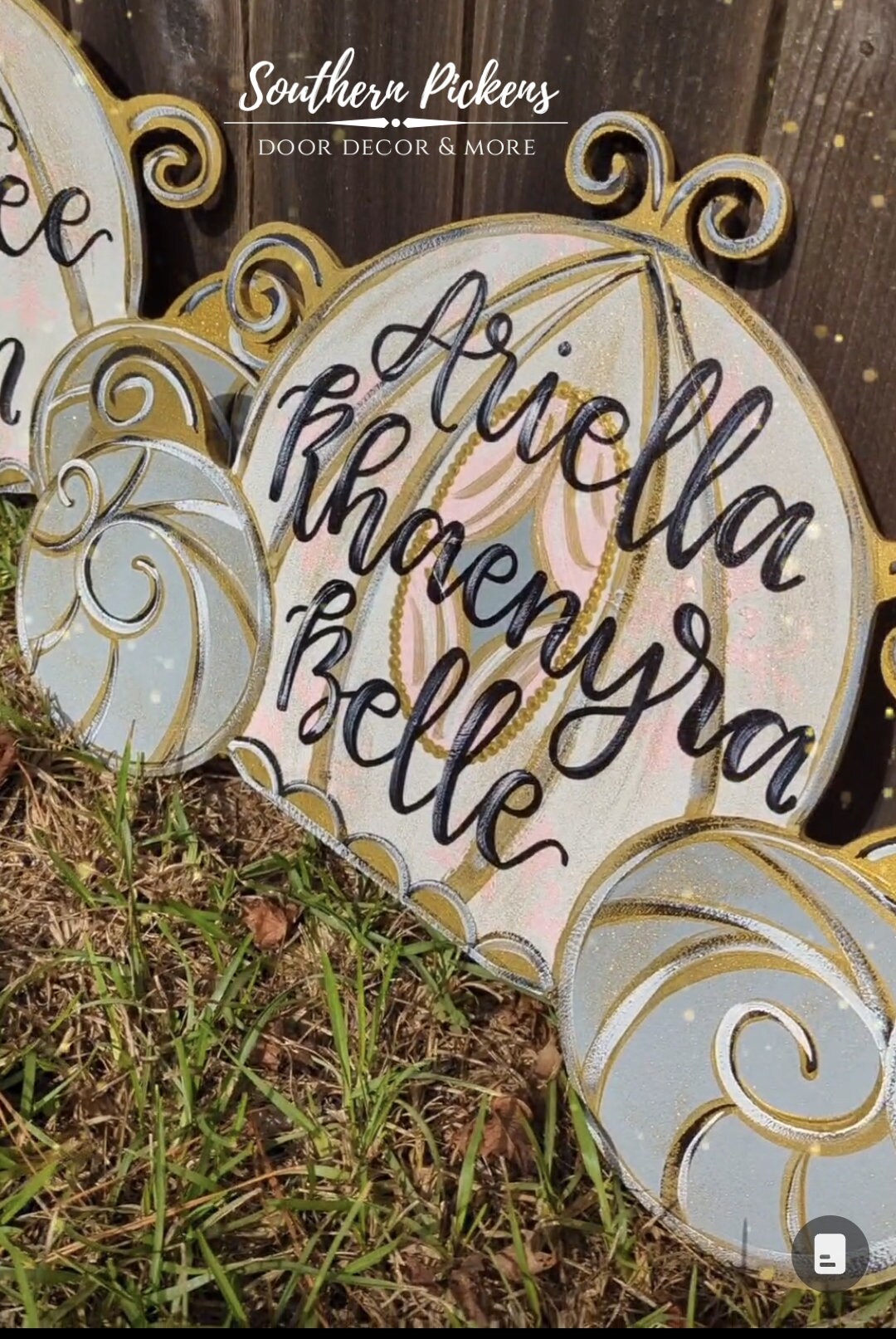 Personalized Princess Carriage Door Hanger With Gold Glitter Sealer - Etsy