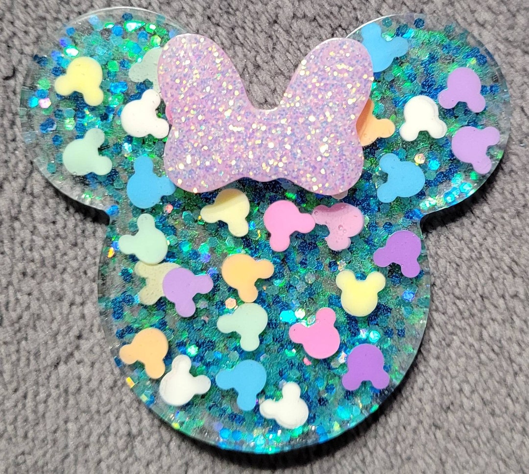 Minnie Mouse Glitter Badge Holder - Etsy