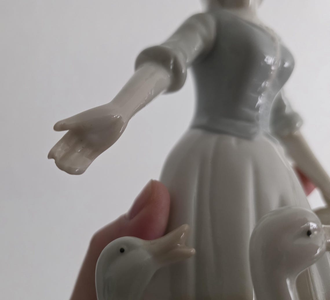 Vintage Country Cottage Duncan Royale Porcelain Figurine Peasant Girl ...