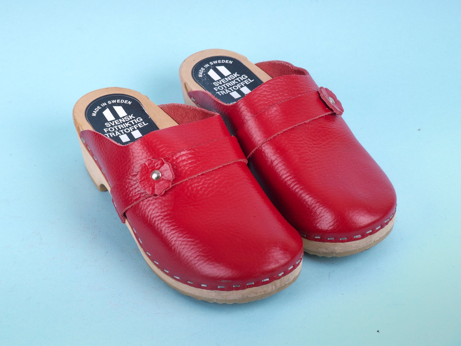 Vintage Red Swedish Wood Clogs/ Svensk Fotriktig Tratoffel Sandals ...