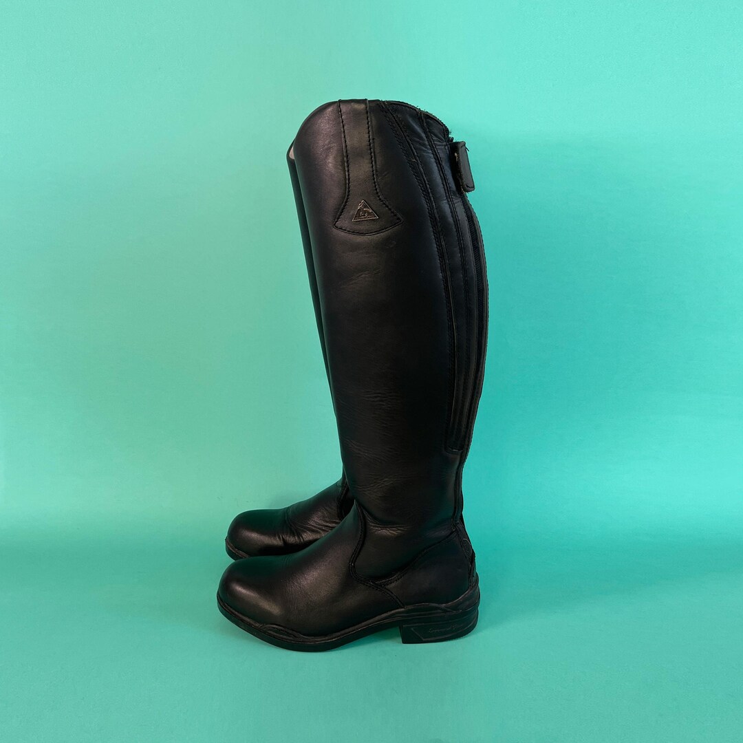 Vintage Black Leather Riding Boots / Equestrian Style by Mountain Horse ...