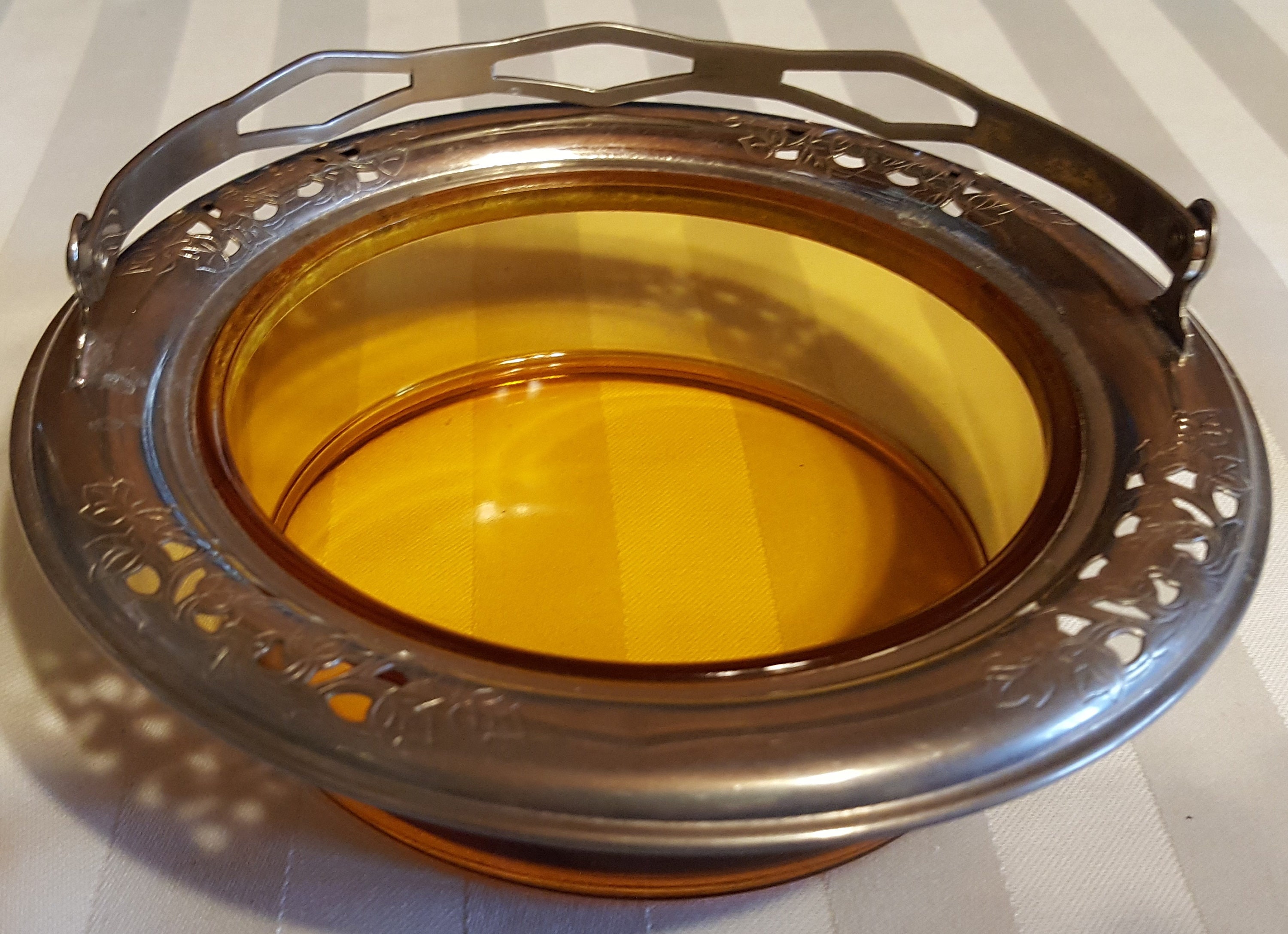 Vintage 1930s Farberware Amber Glass Dish With Folding Handle - Etsy