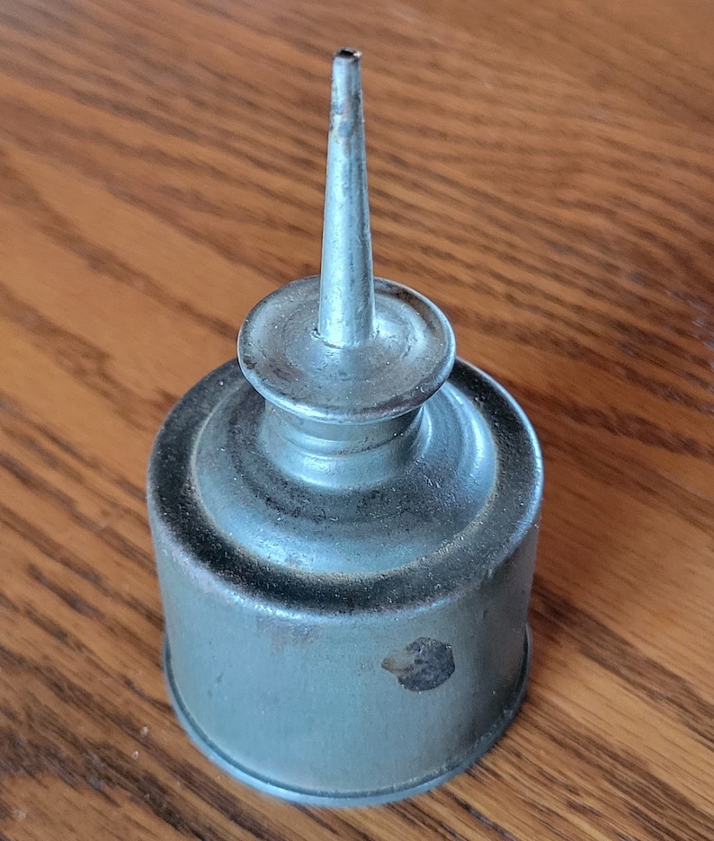 Vintage 1950s Sewing Machine Oil Can Oxidized Steel - Etsy
