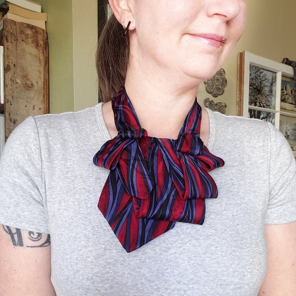 Red Bib Necklace - Etsy