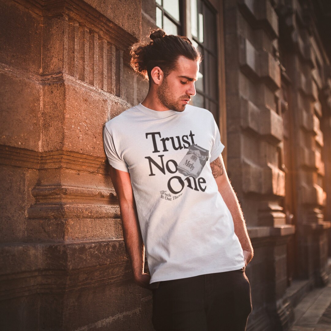 Trust No One Tee, X-files T-shirt, X-files Gift Shirt, Conspiracy ...