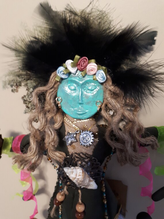 Das ist die Göttin Erdmutter. Ihre Kräfte sind Weisheit | Etsy Schweiz