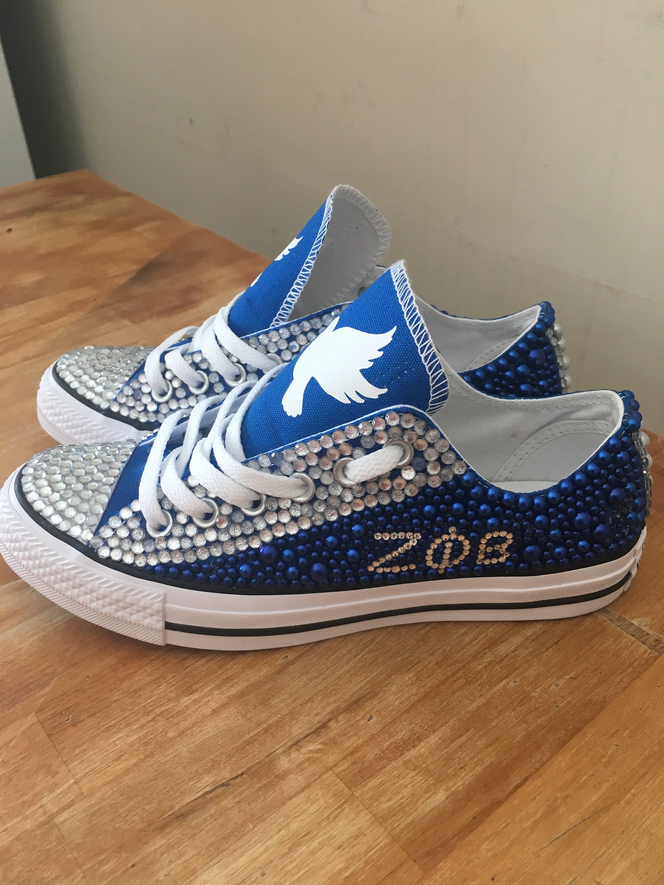 Zeta Converse - Etsy