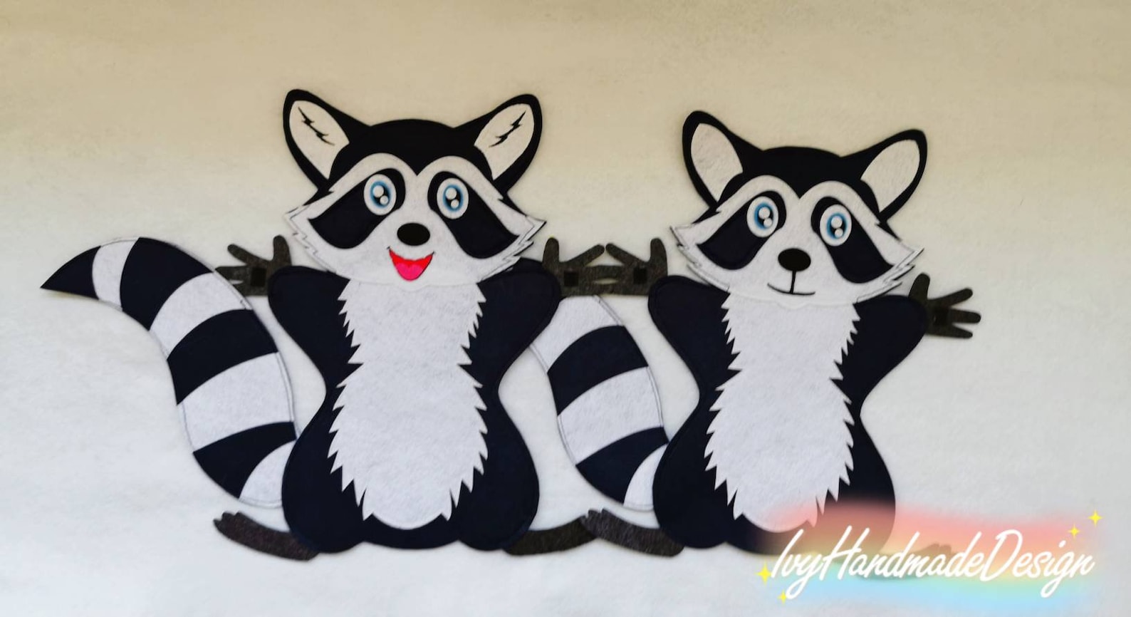 The Kissing Hand felt hand puppet/Flannel Board | Etsy