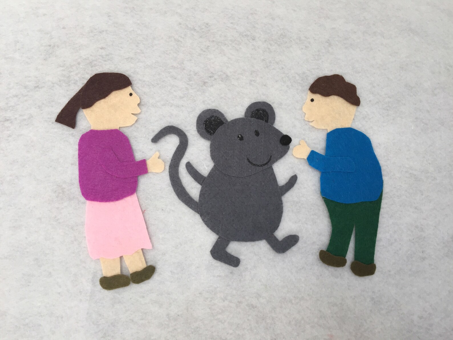 Mouse's First Day of School Felt Story/flannel Board/preschool/teacher ...