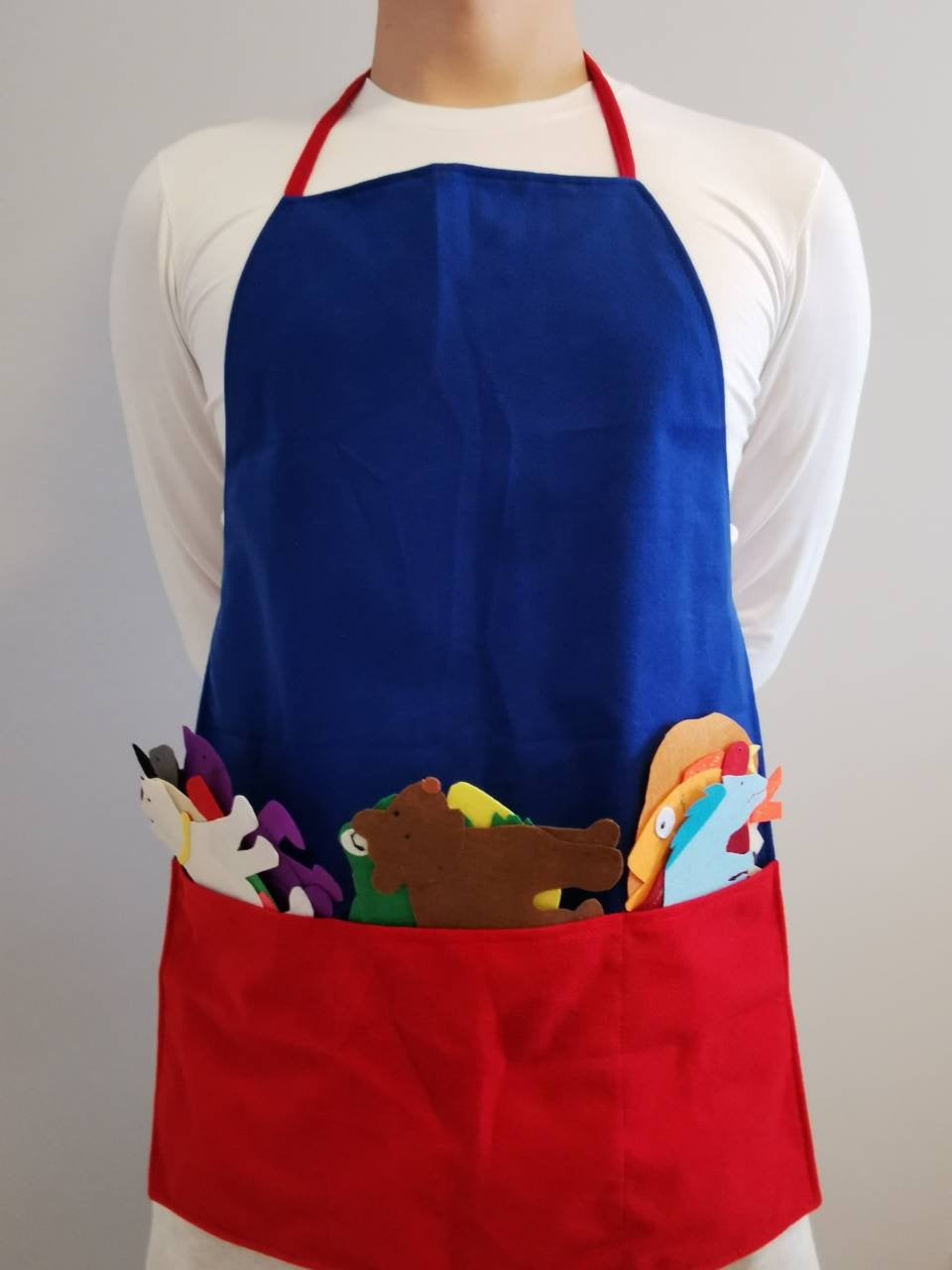 Show and Tell Apron/storytelling/felt Story/flannel - Etsy