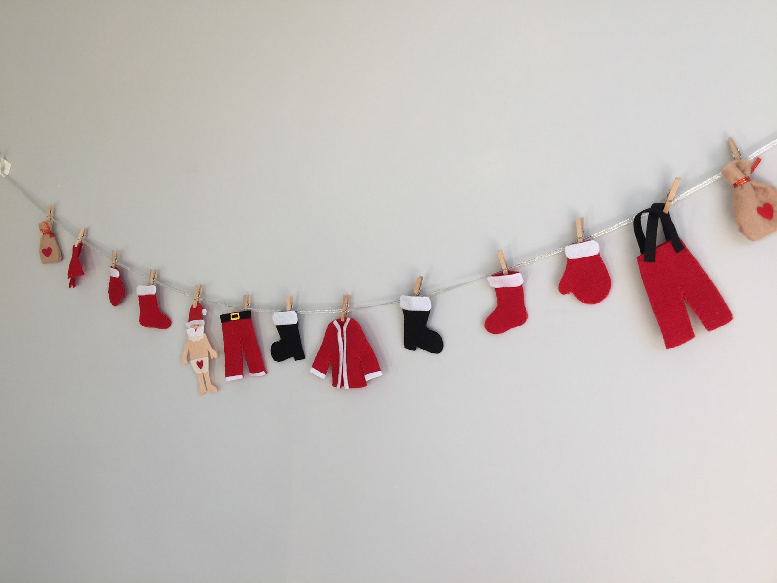 Santa's Christmas's Washing Line Bunting Garland/santa Claus Laundry ...