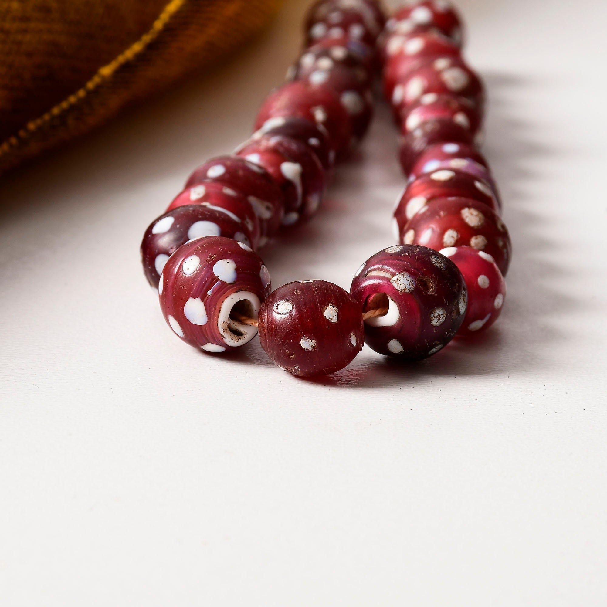 24x Red Antique Venetian Skunk African Trade Beads African Round ...