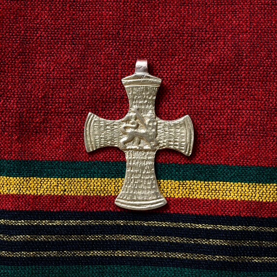 Rasta Cross Criss Cross Rasta Halter Women VP Reggae