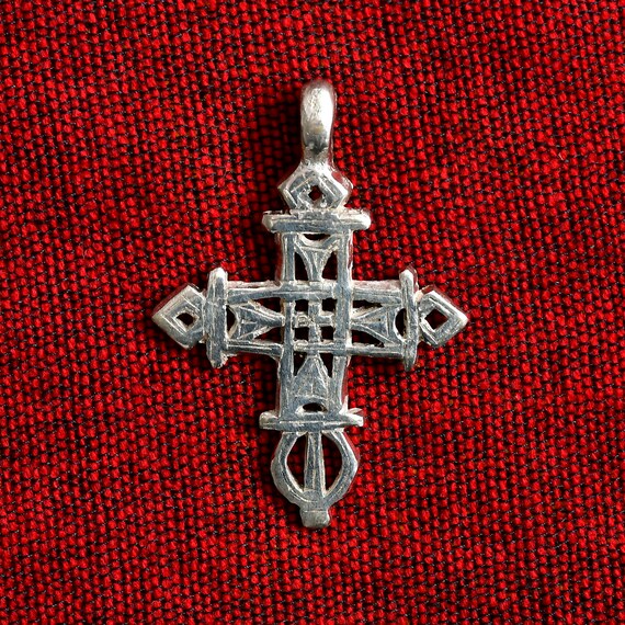 Ethiopian neck cross orthodox Rasta Lion of Judah 99Z5 - Gem