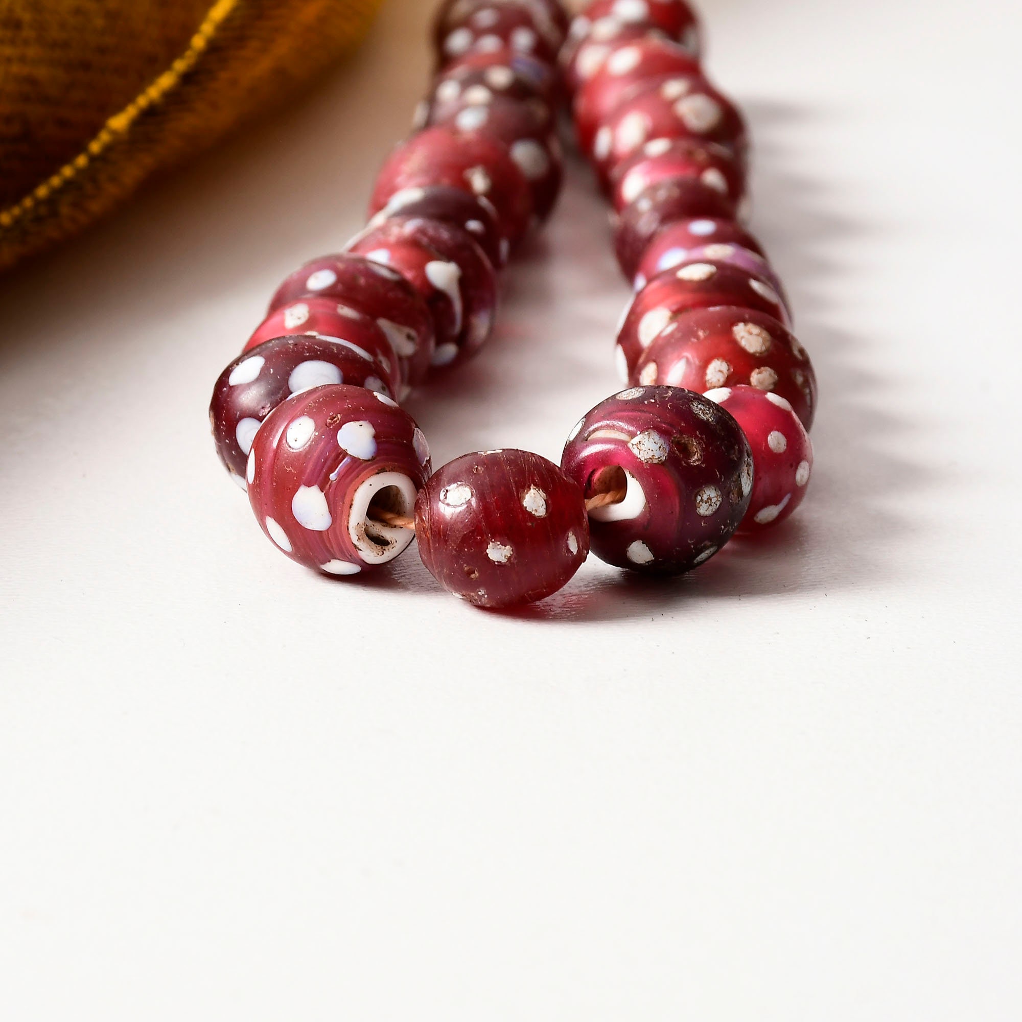 24x Red Antique Venetian Skunk African Trade Beads African Round ...