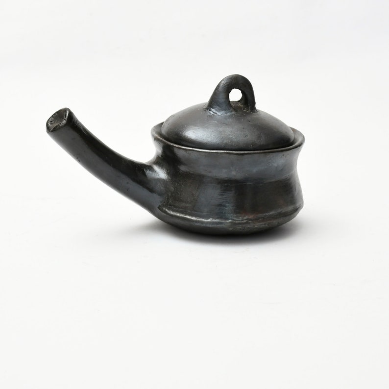 Tradtional Ethiopian Cooking Pot Made of Clay የሸክላ ድስት African ...