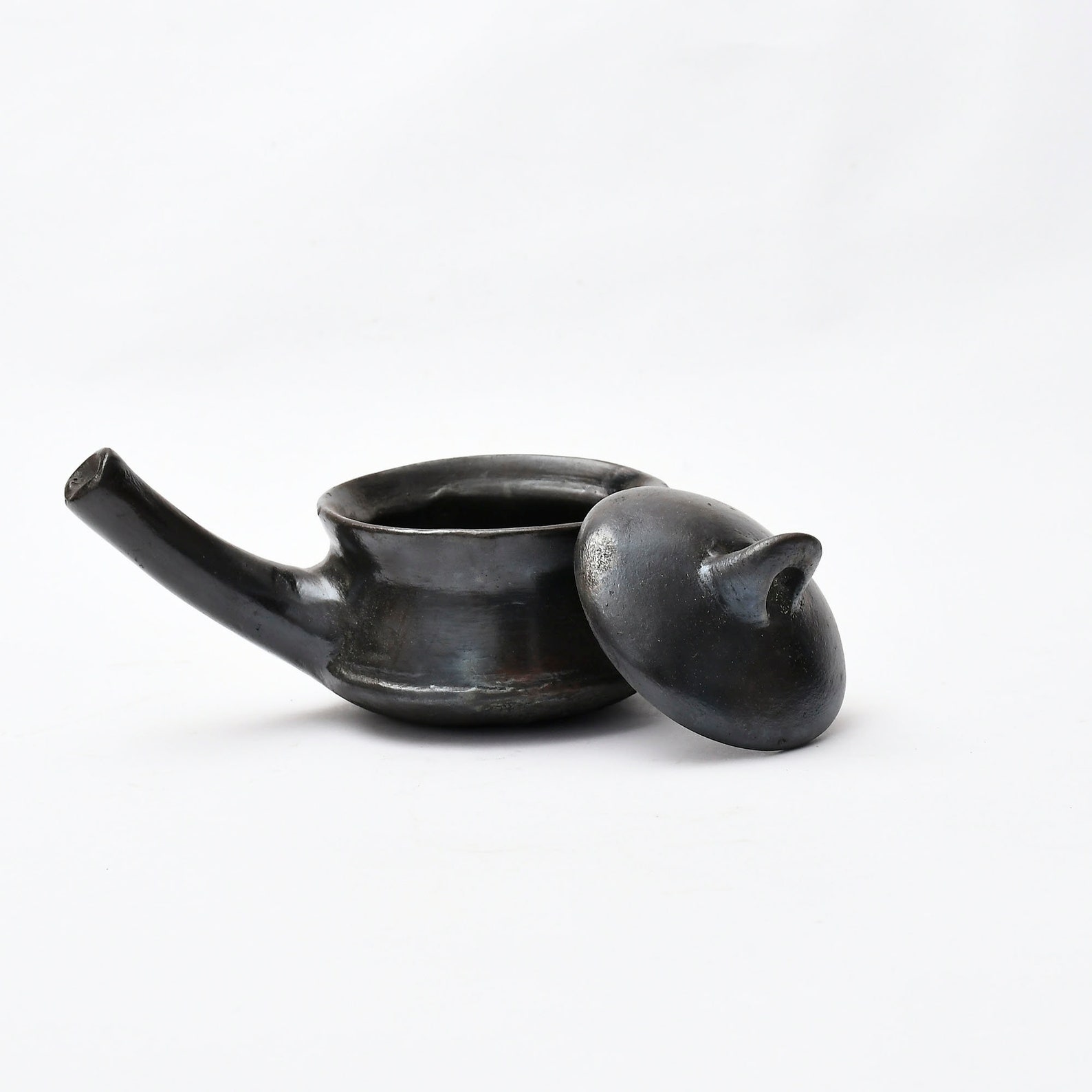 Tradtional Ethiopian Cooking Pot Made of Clay የሸክላ ድስት African ...