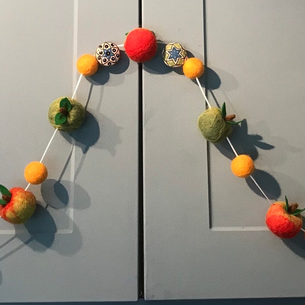 Apple Garland - Etsy