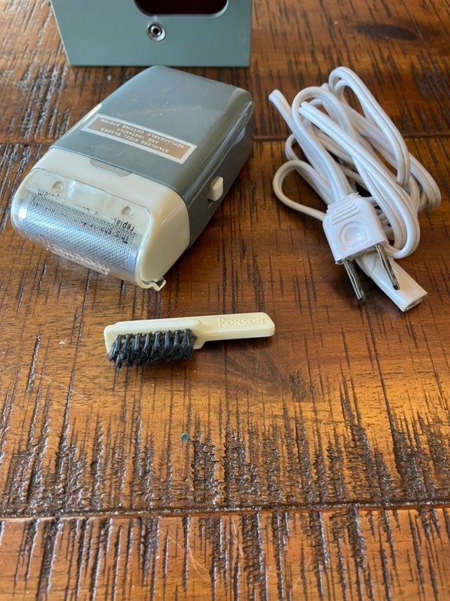 Vintage 1960’s Ronson 260 Super Trim Electric Razor - Works! in ...