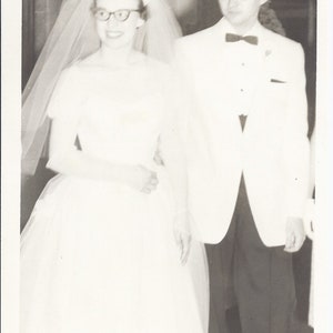 Vintage 1958 Wedding Dress, White Fancy Bodice Lace and Tulle, Taffeta ...