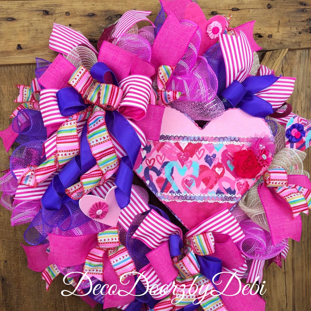 Corona de malla decorativa de San Valentín, corona de corazón para el ...