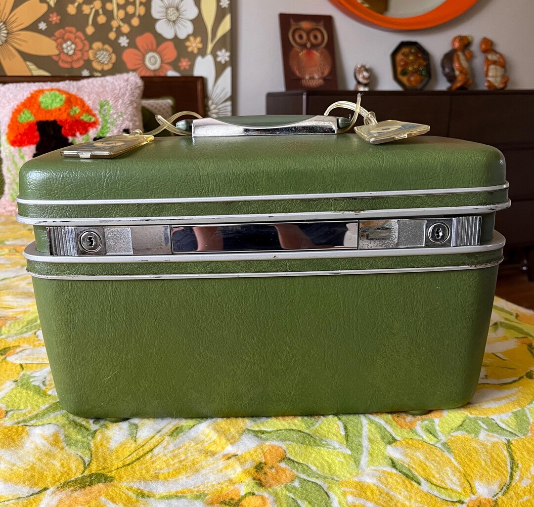 Vintage 70s Samsonite Silhouette Green Train/vanity/ Cosmetic Case W ...