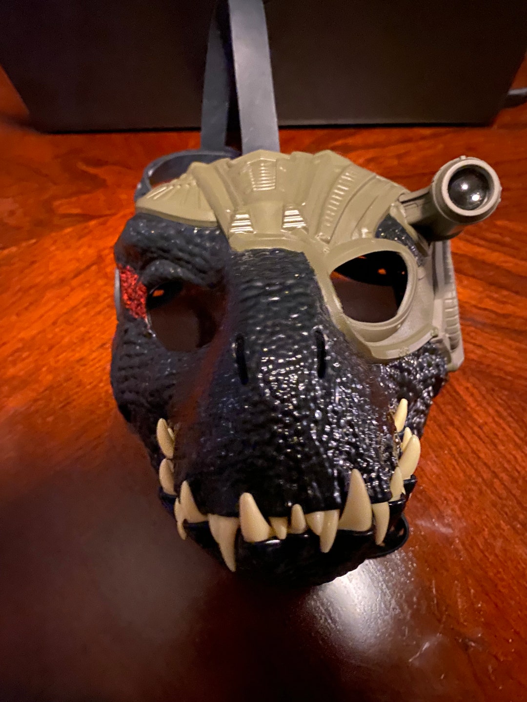 Jurassic World Track 'N Roar Indoraptor Role Play Mask - Etsy