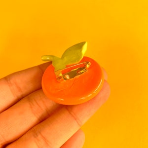 Fruchtiger oranger Ton Pin - Etsy.de