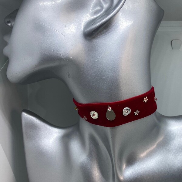 Red Velvet Choker - Etsy