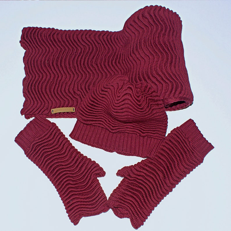 Maroon Knit Hat Handmade in Merino Wool Textured Hat With - Etsy