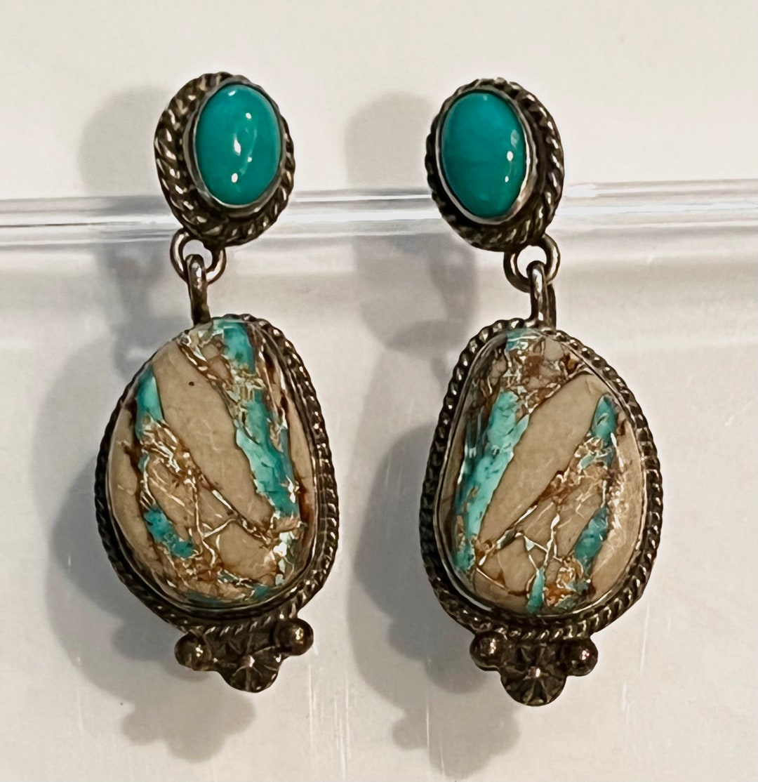 Navajo Signed-geneva Apachito ,absolutely Stunning Turquoise Drop ...
